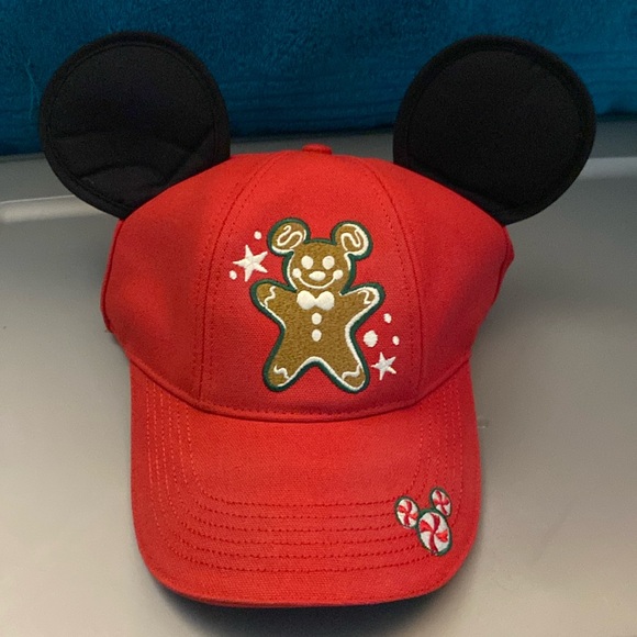 Disney | Other | Disney Baseball Hat Christmas 222 Mickey Gingerbread ...